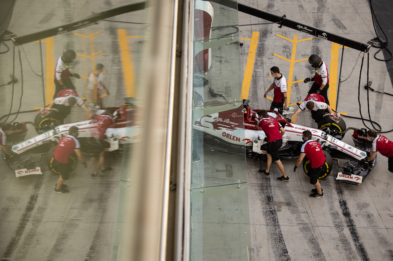 F1 Young Driver Test