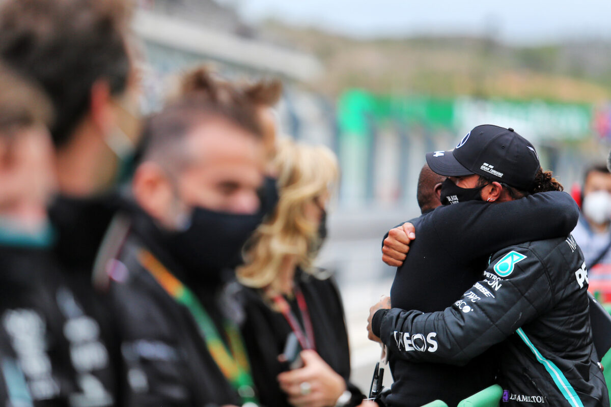F1 | Anthony Hamilton: “As far as I know, Lewis will continue to race”