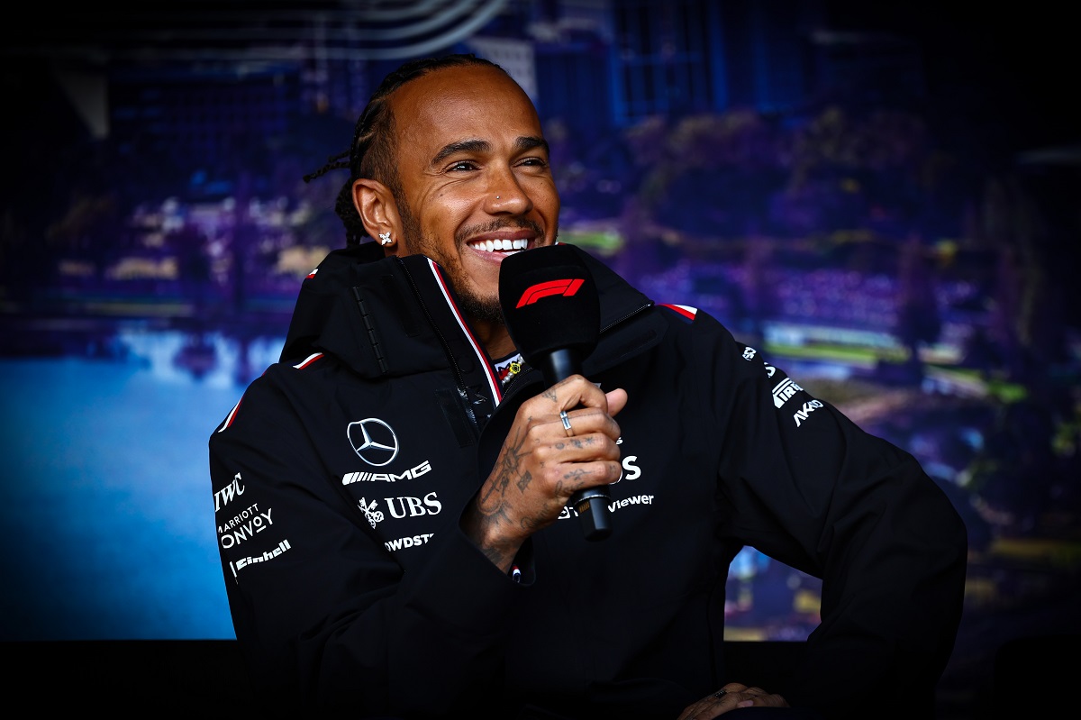 F1 | Hamilton: “Voglio rimanere in Mercedes fino alla fine dei miei ...