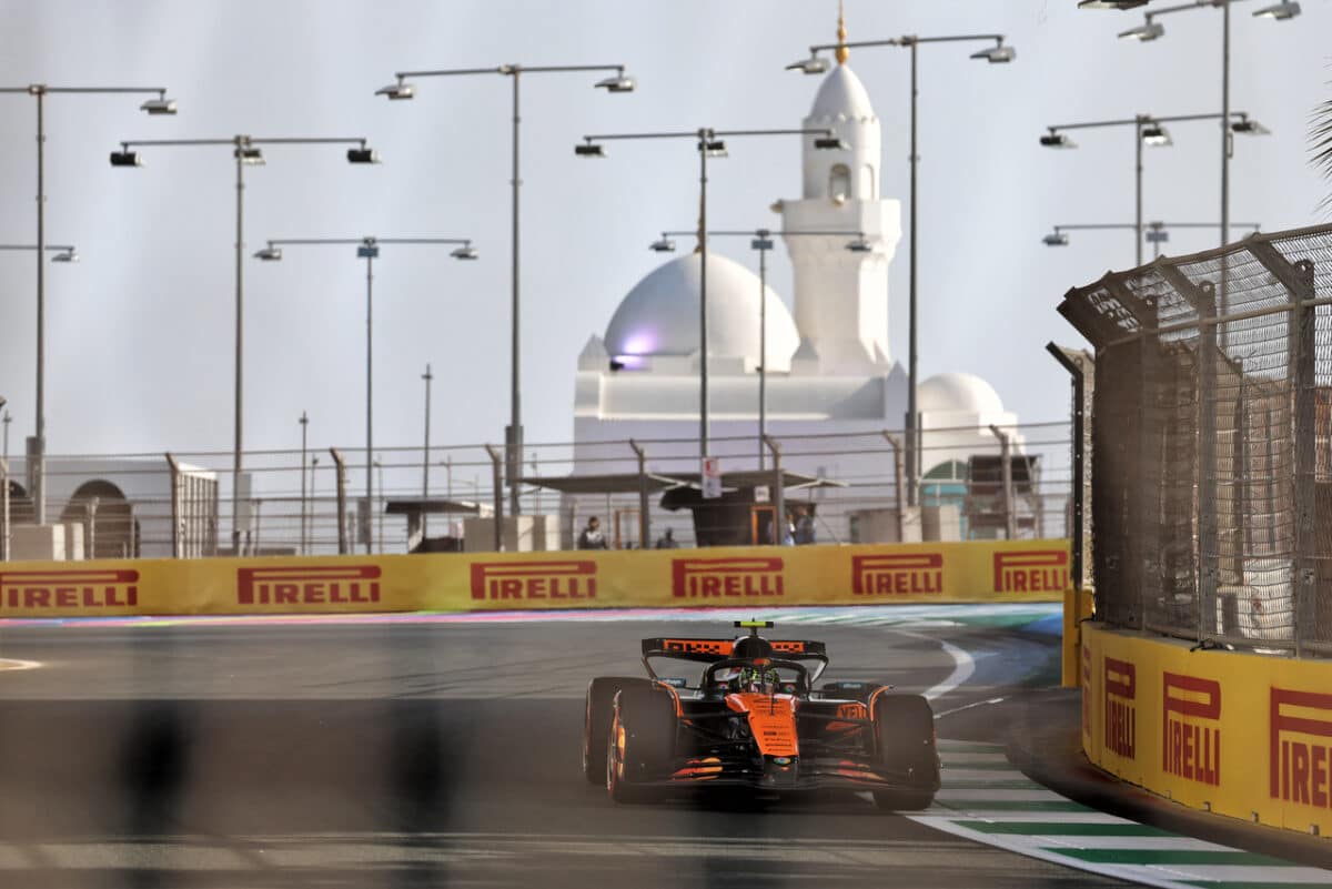 LIVE F1 | Saudi Arabia GP 2025: Live Qualifying [TIMES AND PHOTOS]
